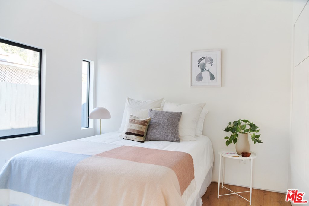 526 Eastview Dr, Los Angeles, CA 90042 | Estately 🧡 | MLS# 21675258