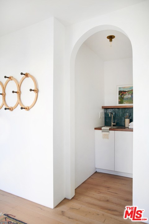 526 Eastview Dr, Los Angeles, CA 90042 | Estately 🧡 | MLS# 21675258