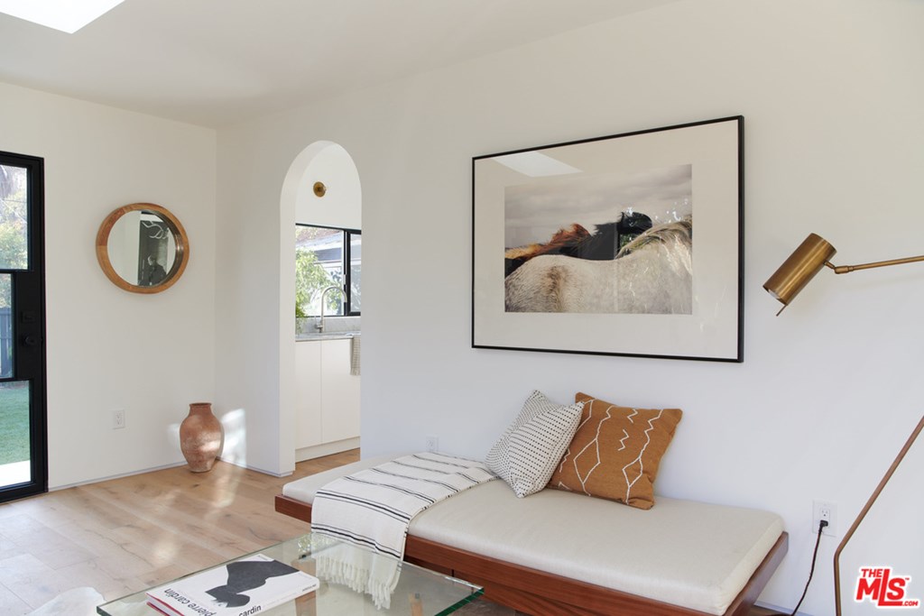 526 Eastview Dr, Los Angeles, CA 90042 | Estately 🧡 | MLS# 21675258