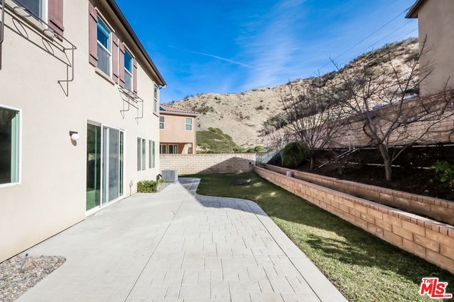 20514 Brookie Ln, Santa Clarita, CA 91350 | Estately 🧡 | MLS# 21689362