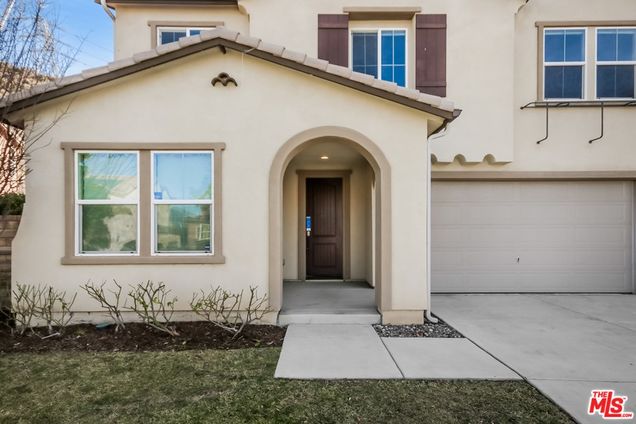 20514 Brookie Ln, Santa Clarita, CA 91350 | Estately 🧡 | MLS# 21689362