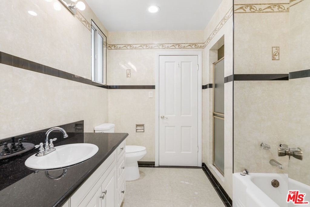 13765 W Sunset Blvd, Pacific Palisades, CA 90272 | Estately 🧡 | MLS ...