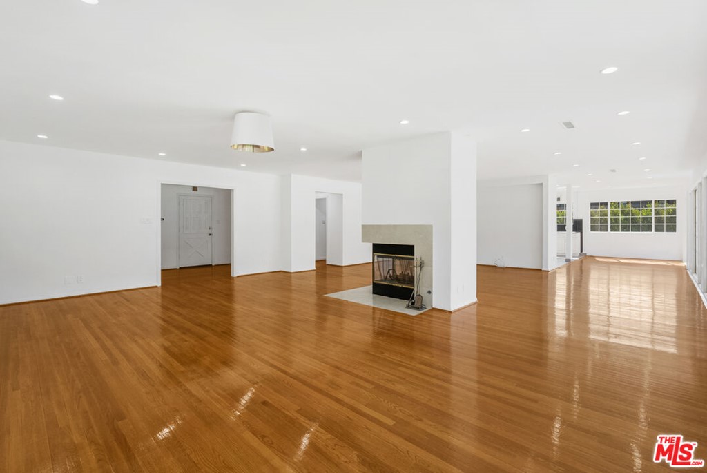 13765 W Sunset Blvd, Pacific Palisades, CA 90272 | Estately 🧡 | MLS ...