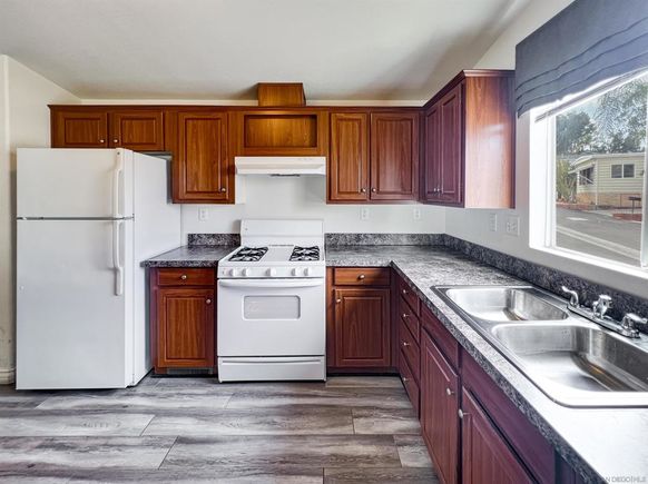 245 W Bobier Dr #SPC 62, Vista, CA 92083 | Estately 🧡 | MLS# 230010159SD