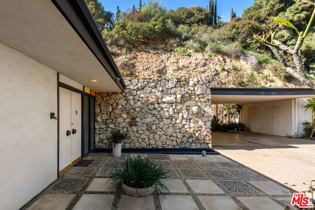 8818 Rising Glen Pl, Los Angeles, CA 90069 | Estately 🧡 | MLS# 23237823