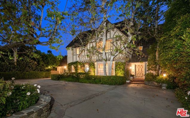 620 N Crescent Dr, Beverly Hills, CA 90210 | Estately 🧡 | MLS# 23272667