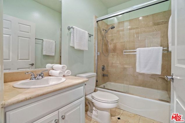 1158 Wellesley Ave #203, Los Angeles, CA 90049 | Estately 🧡 | MLS# 23272795
