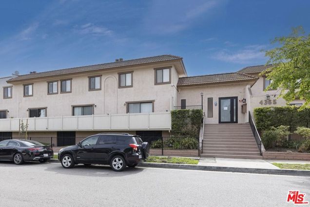 4365 Mclaughlin Ave #9, Los Angeles, CA 90066 | Estately 🧡 | MLS# 23286213