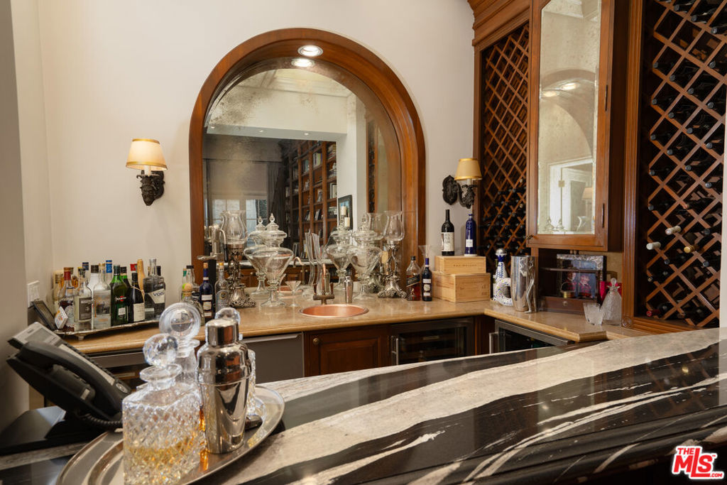 722 N Elm Dr, Beverly Hills, CA 90210 | Estately 🧡 | MLS# 23336163