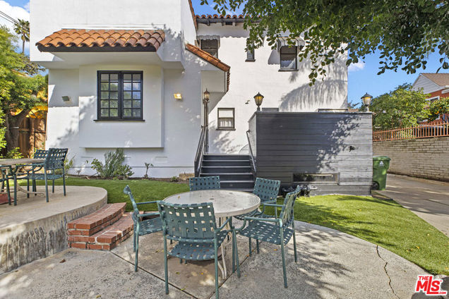 1287 Woodruff Ave, Los Angeles, CA 90024 | Estately 🧡 | MLS# 24354379