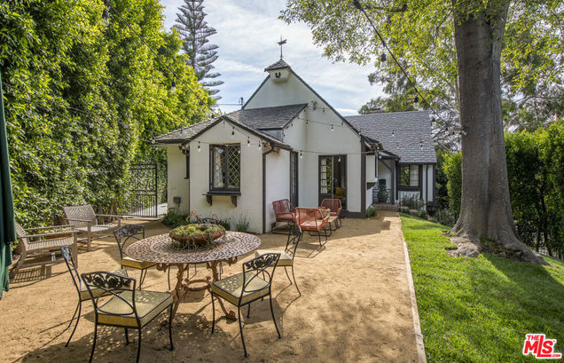 11724 Sunshine Terrace, Studio City, CA 91604 | Estately 🧡 | MLS# 24392461