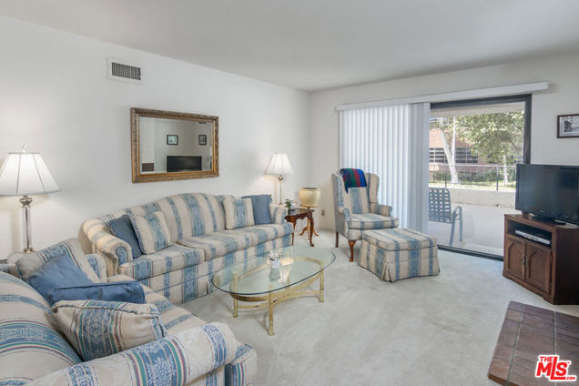 21650 Burbank Blvd #104, Woodland Hills, CA 91367 | Estately 🧡 | MLS ...
