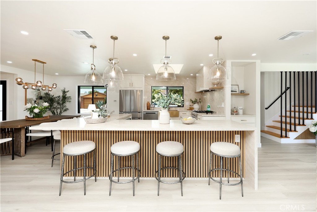 9350 Dinsdale, Downey, CA 90240 | Estately 🧡 | MLS# DW26115736