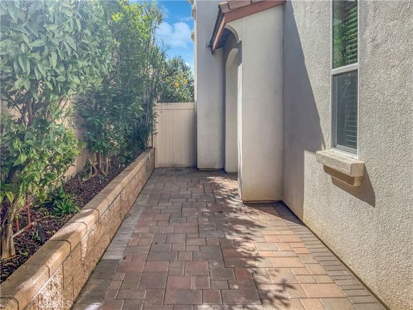 7106 Stratus St, Eastvale, CA 92880 | Estately 🧡 | MLS# IV24046570