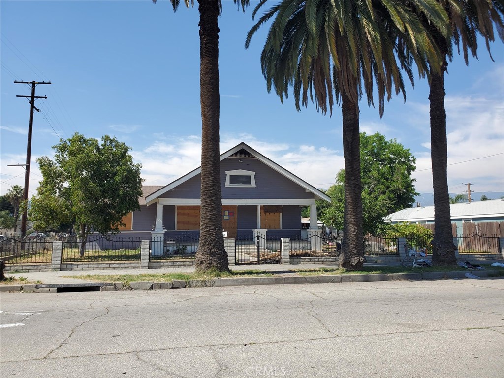 594 W 10th St, San Bernardino, CA 92410 | Estately 🧡 | MLS# MB24122308