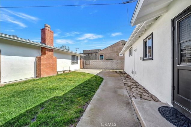 276 Costa Mesa St, Costa Mesa, CA 92627 | Estately 🧡 | MLS# OC24009387
