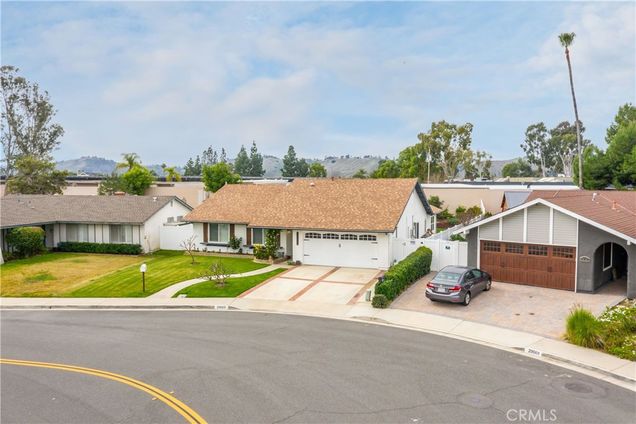 29005 Consuelo Pl, Mission Viejo, CA 92692 | Estately 🧡 | MLS# OC24037621