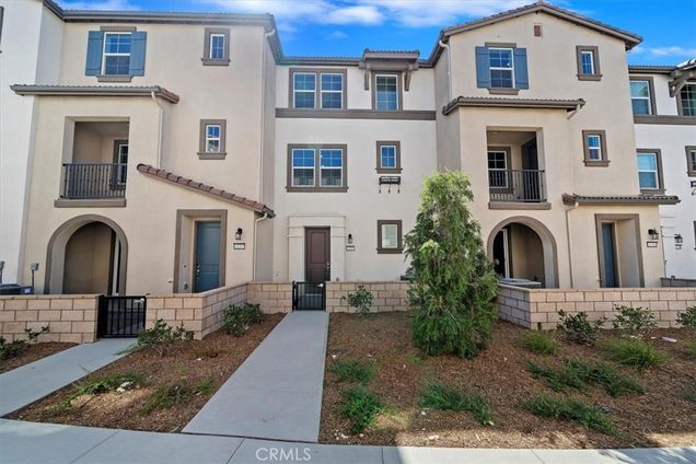 40391 Melrose Dr, Temecula, CA 92591 | Estately 🧡 | MLS# OC24160754