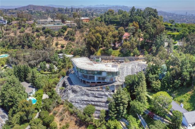 901 Strada Vecchia Rd, Bel Air, CA 90077 | Estately 🧡 | MLS# SB21180443