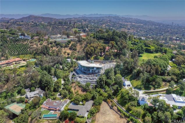 901 Strada Vecchia Rd, Bel Air, CA 90077 | Estately 🧡 | MLS# SB21180443