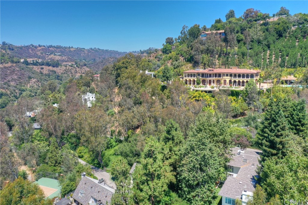 901 Strada Vecchia Rd, Bel Air, CA 90077 | Estately 🧡 | MLS# SB21180443