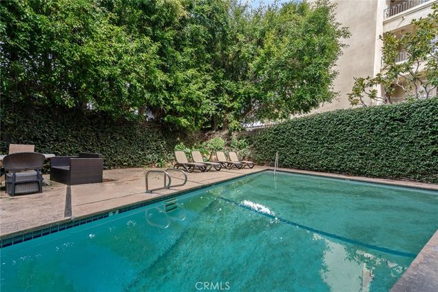 11750 W Sunset Blvd #210, Los Angeles, CA 90049 | Estately 🧡 | MLS ...