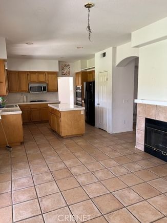 19714 May Way, Canyon Country, CA 91351 | Estately 🧡 | MLS# SR23041302