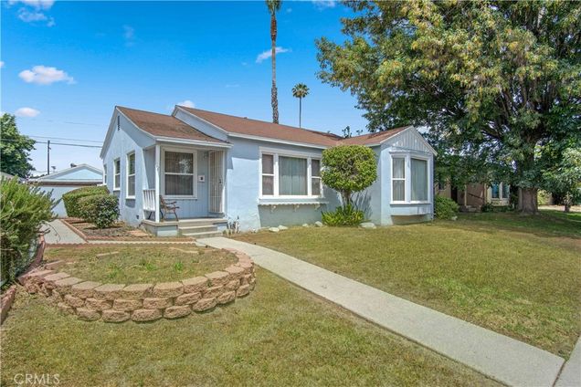 6435 Hesperia Ave, Reseda, CA 91335 | Estately 🧡 | MLS# SR23096648