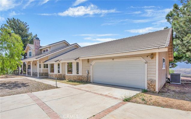 33805 Hanawalt Rd, Agua Dulce, CA 91390 | Estately 🧡 | MLS# SR23097982