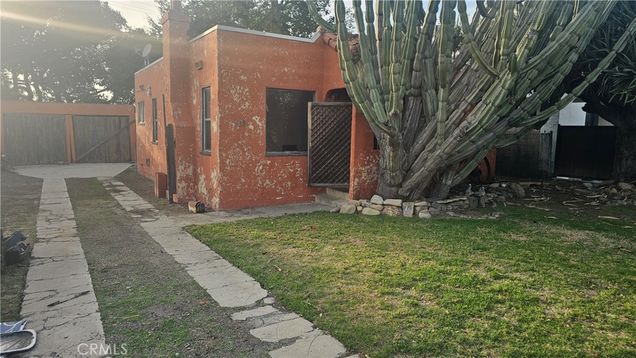 109 S Dunning St, Ventura, CA 93003 | Estately 🧡 | MLS# SR24022160