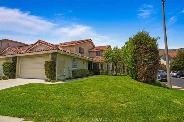 19527 Crystal Ridge Ln, Porter Ranch, CA 91326 | Estately 🧡 | MLS ...