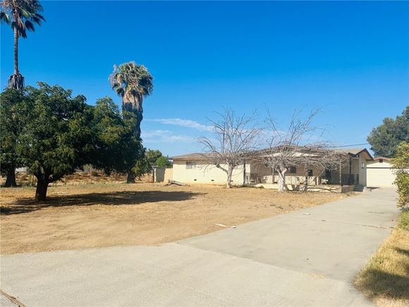 2040 White Horse Ln, Norco, CA 92860 | Estately 🧡 | MLS# SW22167604