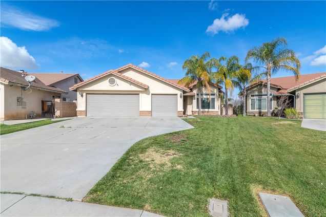 22877 Little Ranch Ct, Nuevo, CA 92567 | Estately 🧡 | MLS# SW24017925