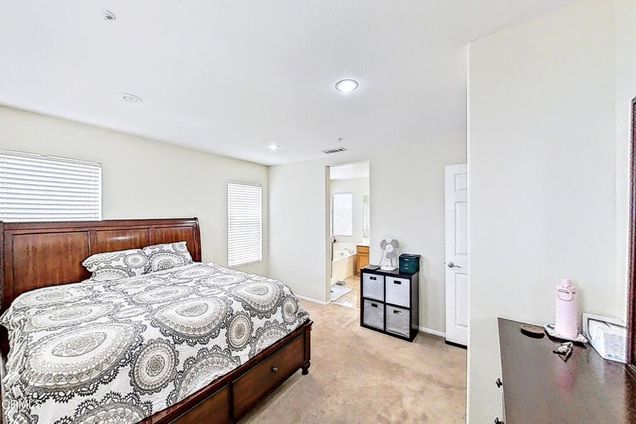 805 Noontide Way, Oxnard, CA 93035 | Estately 🧡 | MLS# V1-18085